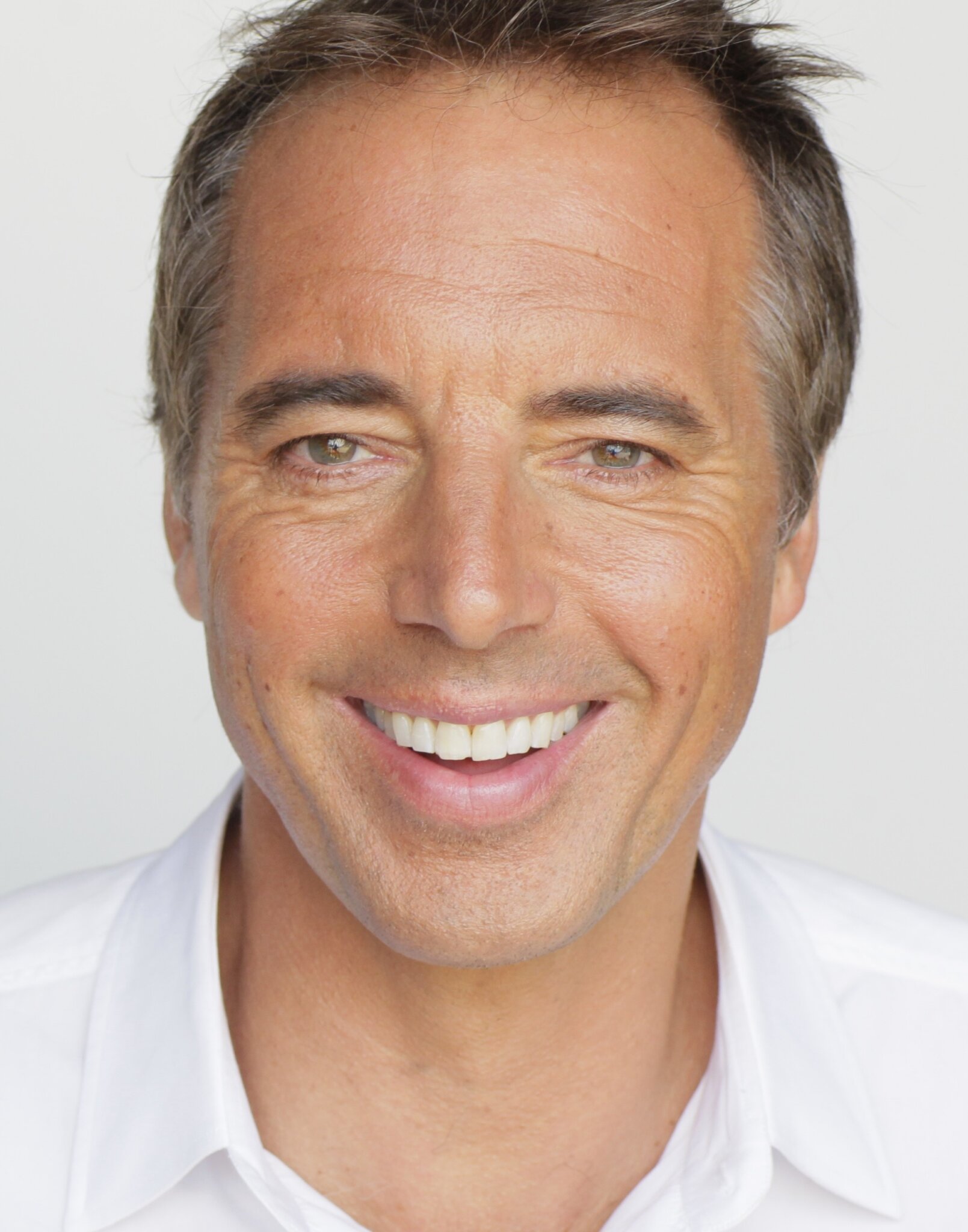 Dan Buettner on How to Live Longer, Healthier & Happier - Cathy Heller Site